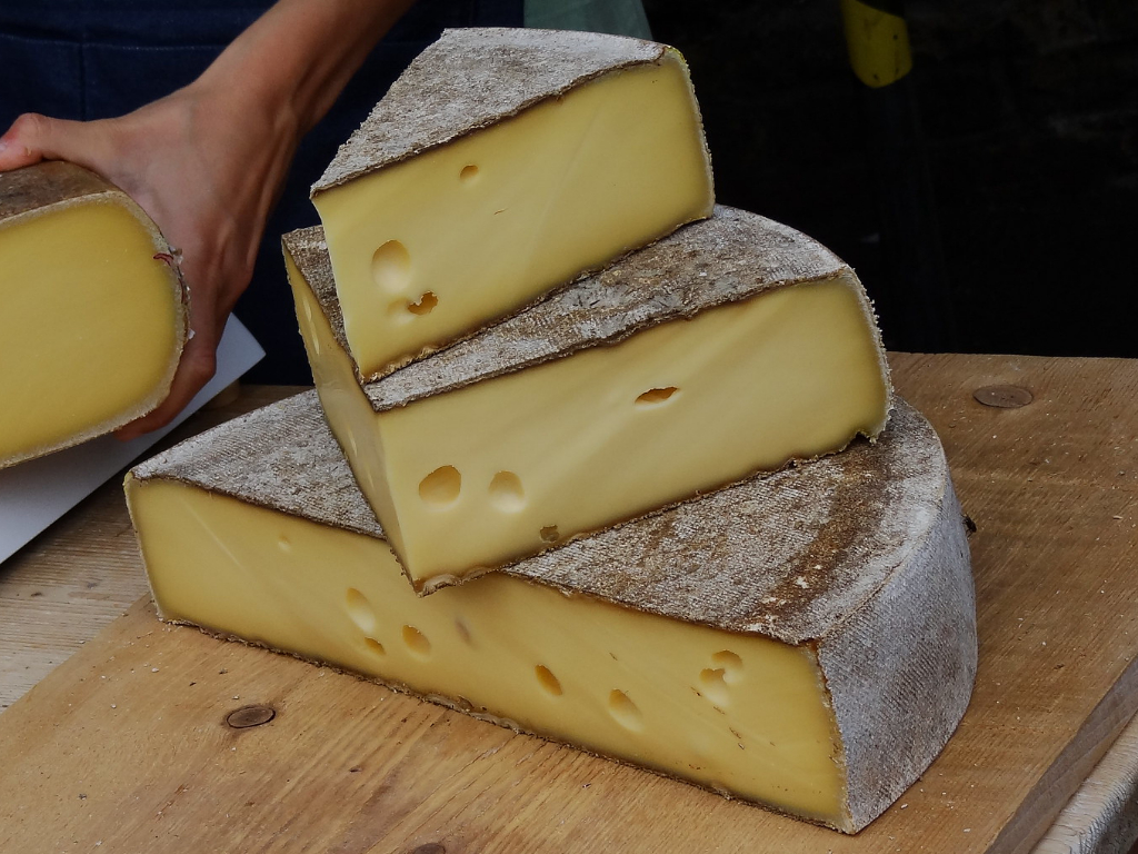 Weird but True Facts You Never Knew About Cheese – Page 4 – Obsev