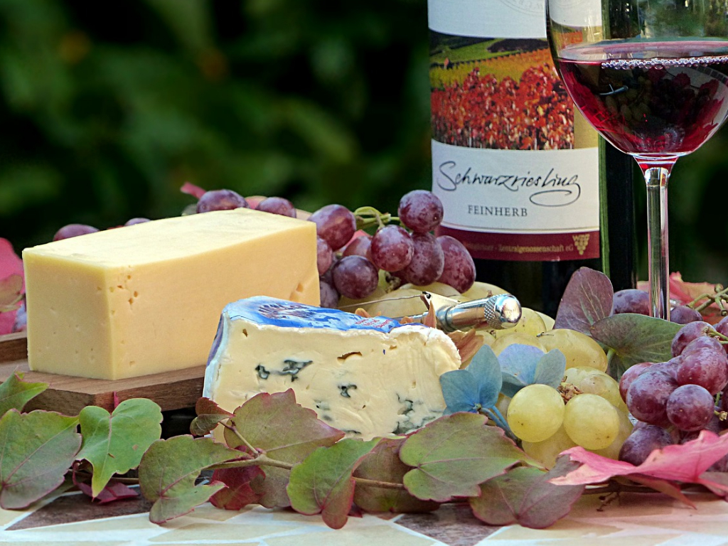 Weird but True Facts You Never Knew About Cheese – Page 5 – Obsev