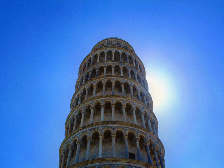 Instagram vs. Reality: What Famous Tourist Attractions Look Like IRL ...