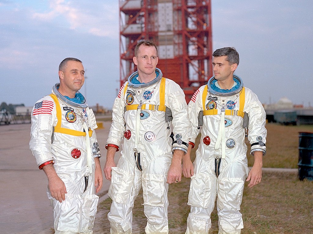 The 12 Apollo Missions And Astronauts’ Incredible Experiences Revealed ...