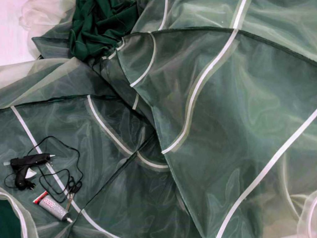 This High School Student Made Her Own Prom Dress From Scratch and Left ...