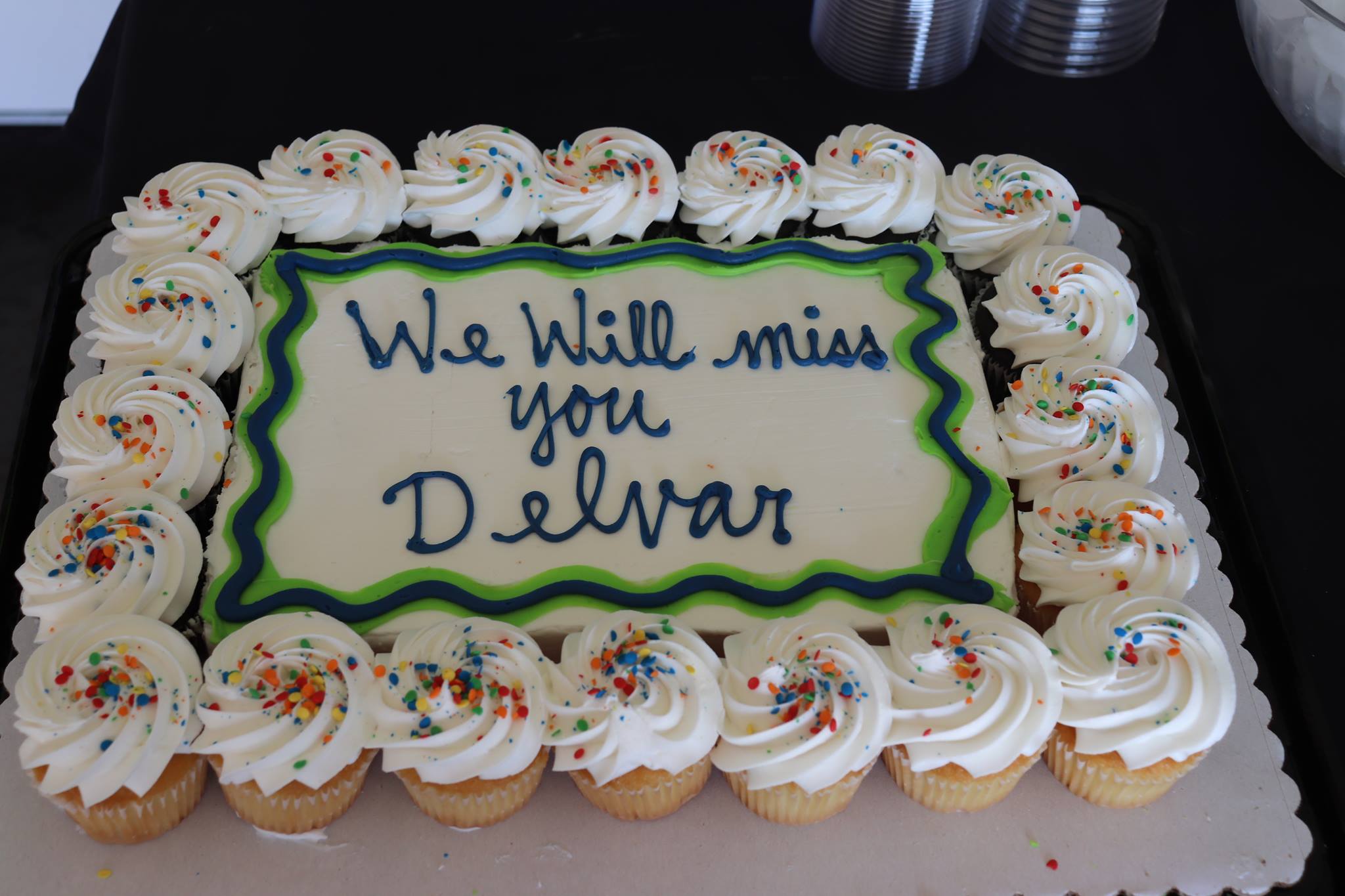 Girl Gives Garbage Man Cupcake, She Wasn’t Prepared For What He Did 6 ...