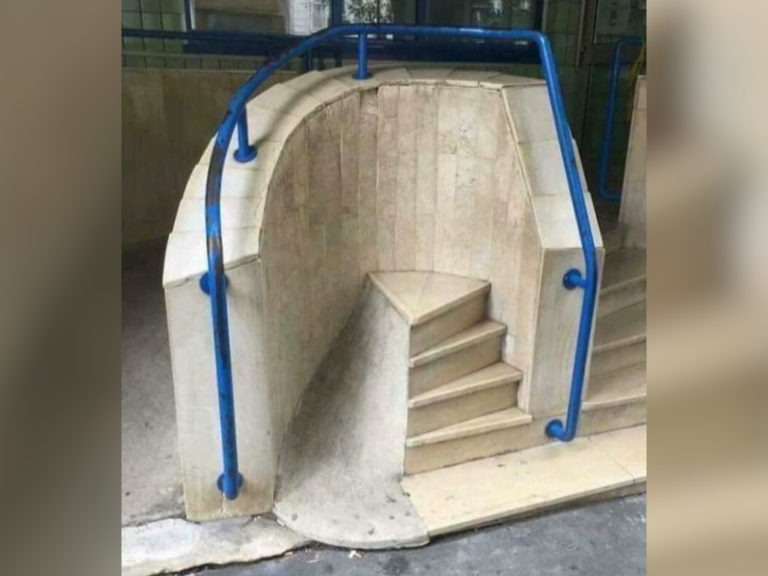 25 Hilarious Stair Design Fails that Will Trip You Up – Page 19 – Obsev