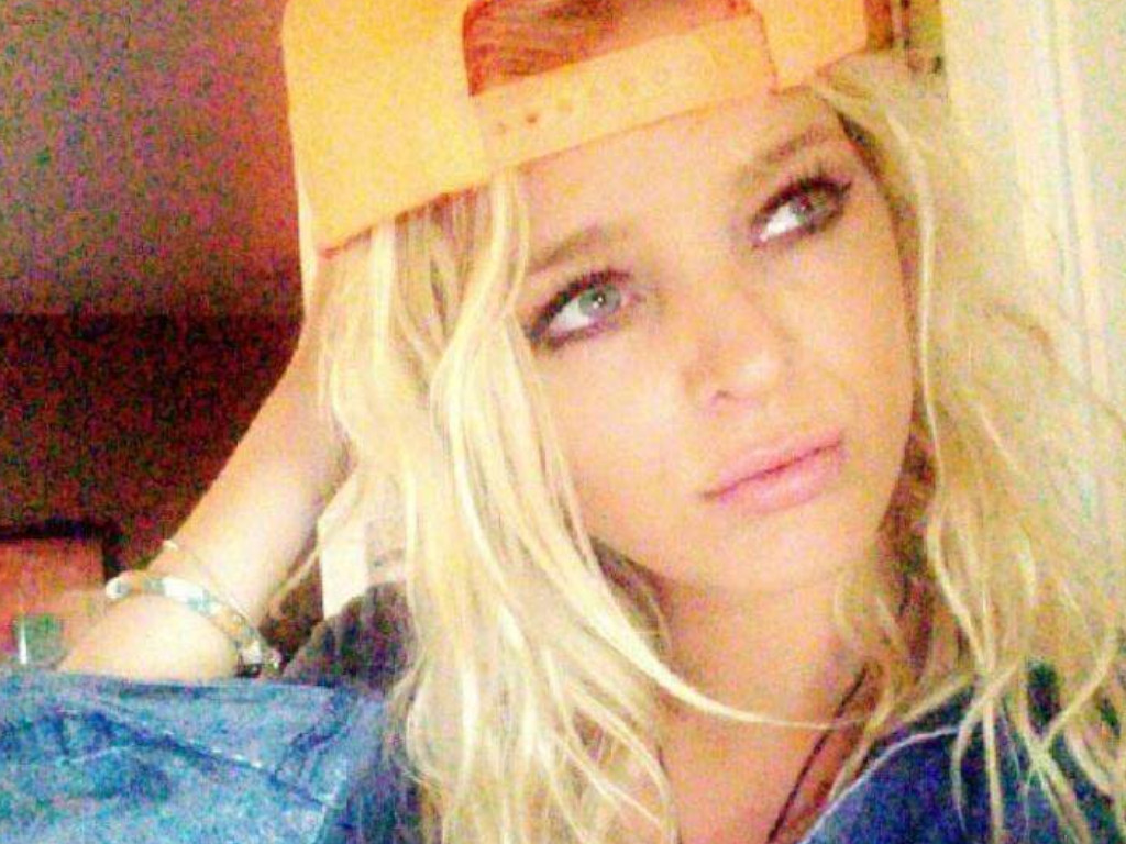 His Daughter Didn’t Come Home and After Checking His Phone, He ...