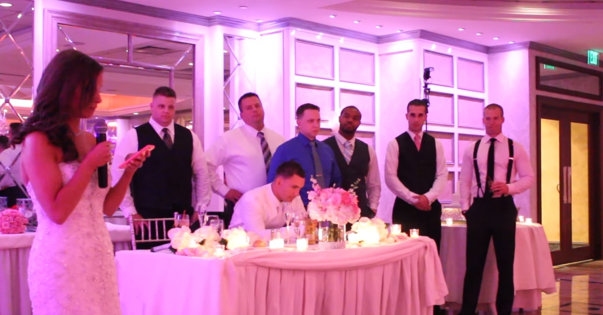 Awkward Wedding Moments Caught On Camera – Page 5 – Obsev