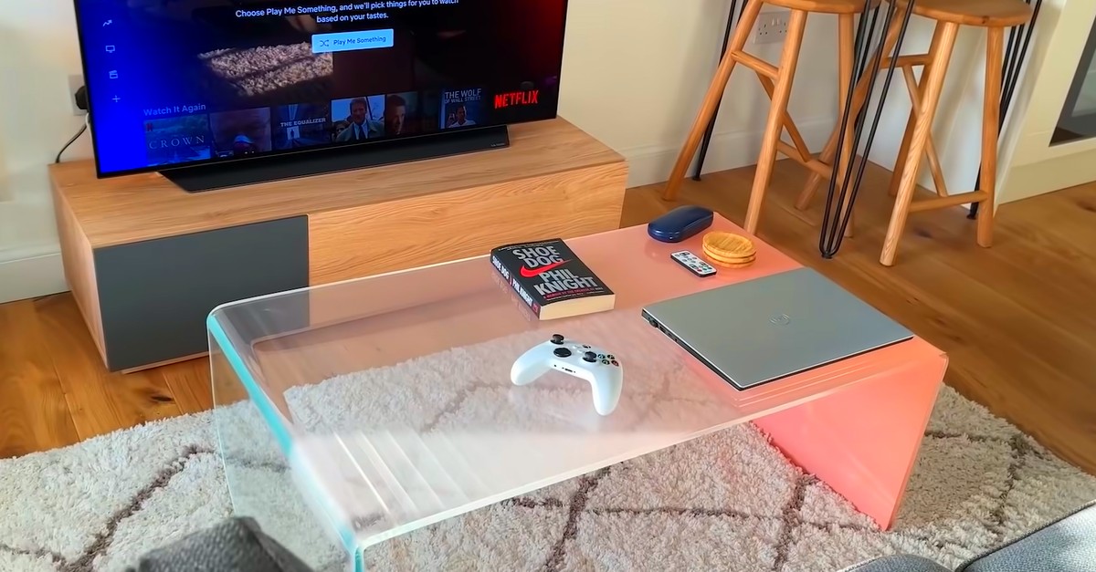 Man Who Got Laughed At For Buying Tiny House Cashes In – Page 14 – Obsev